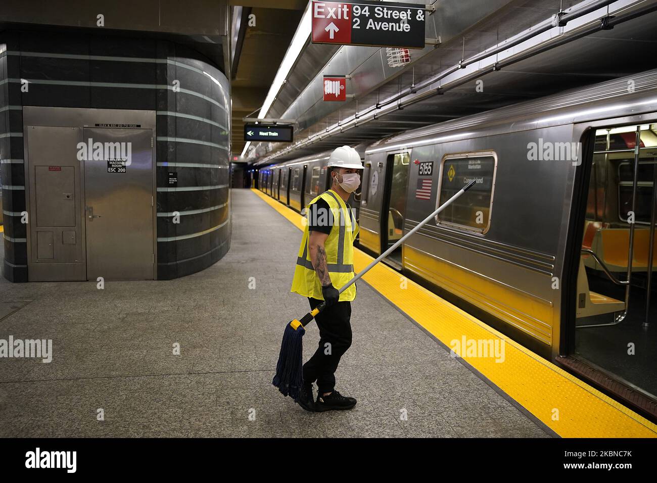 Subway disinfectation hi-res stock photography and images - Alamy