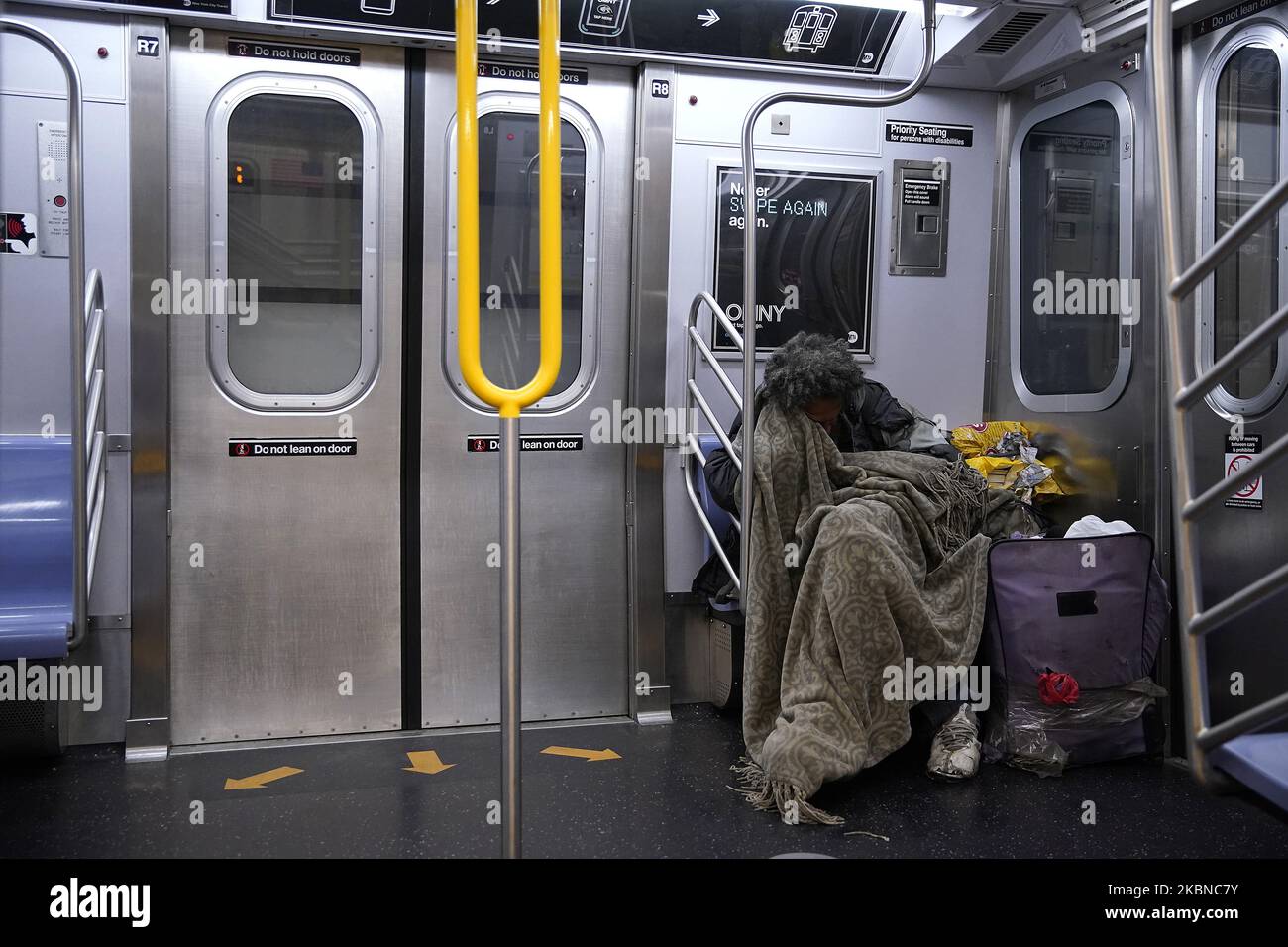 Subway disinfectation hi-res stock photography and images - Alamy