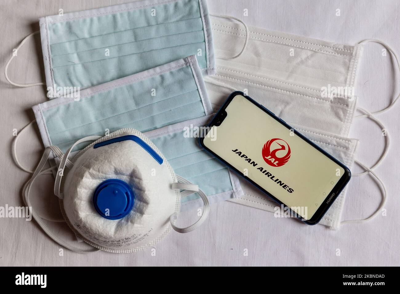 Japan airlines logo hi-res stock photography and images - Alamy