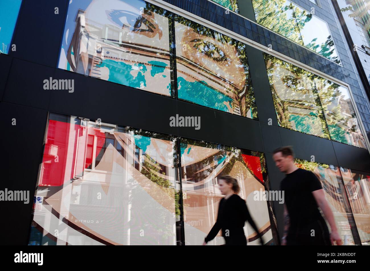 Windows of clothing retailer flannels hi-res stock photography and ...