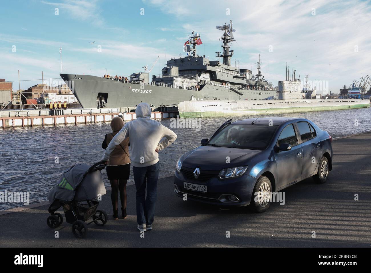 The military training ship “Perekop» arrives in Saint Petersburg to ...