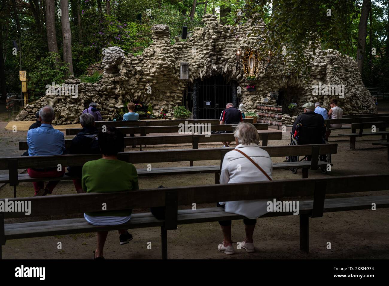 Replica of the grotto of lourdes hi-res stock photography and images ...