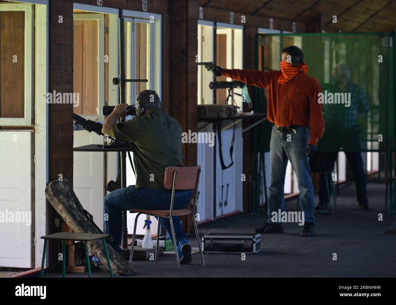 Go kart facility hi-res stock photography and images - Alamy