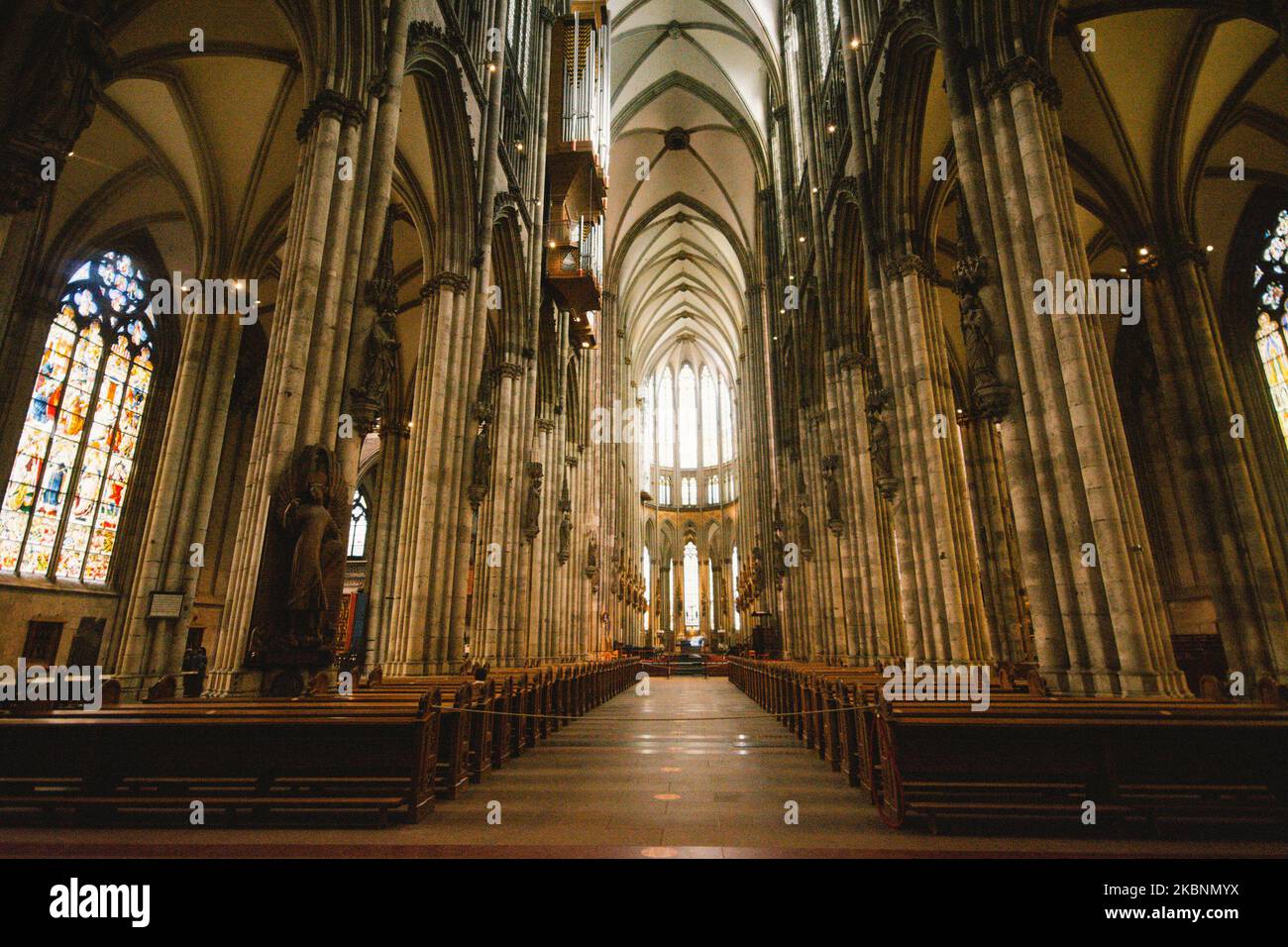 Overview of inside dom cathedral hi-res stock photography and images ...