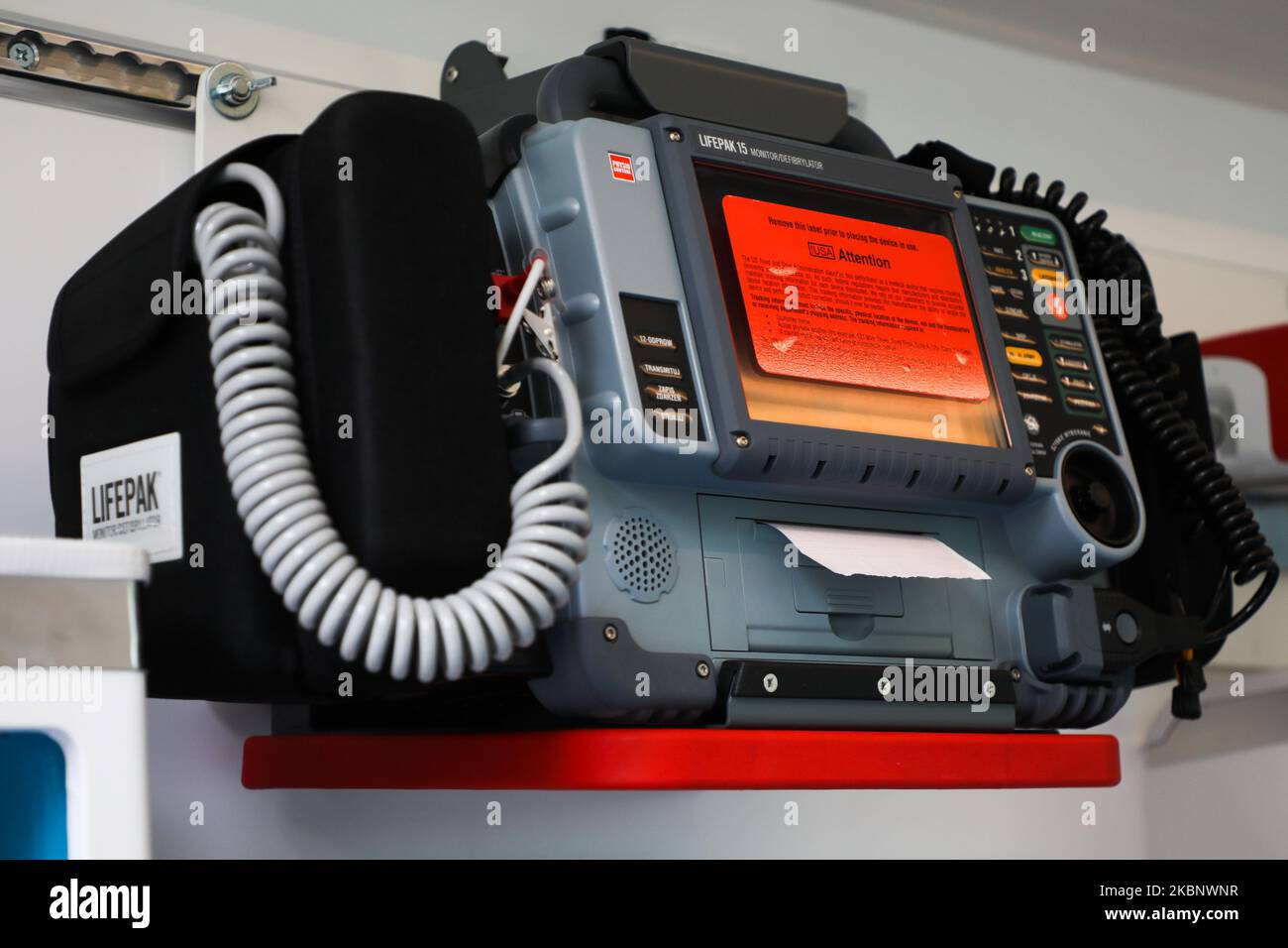 Lifepak 15 hi-res stock photography and images - Alamy