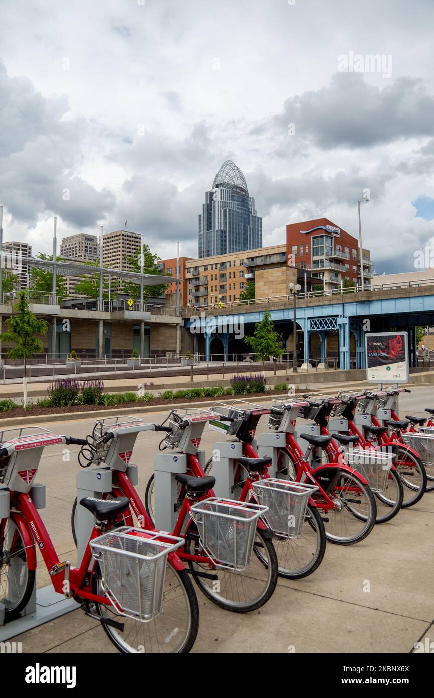 Cincinnati Red Bikes sit before the Great American Building downtown as ...