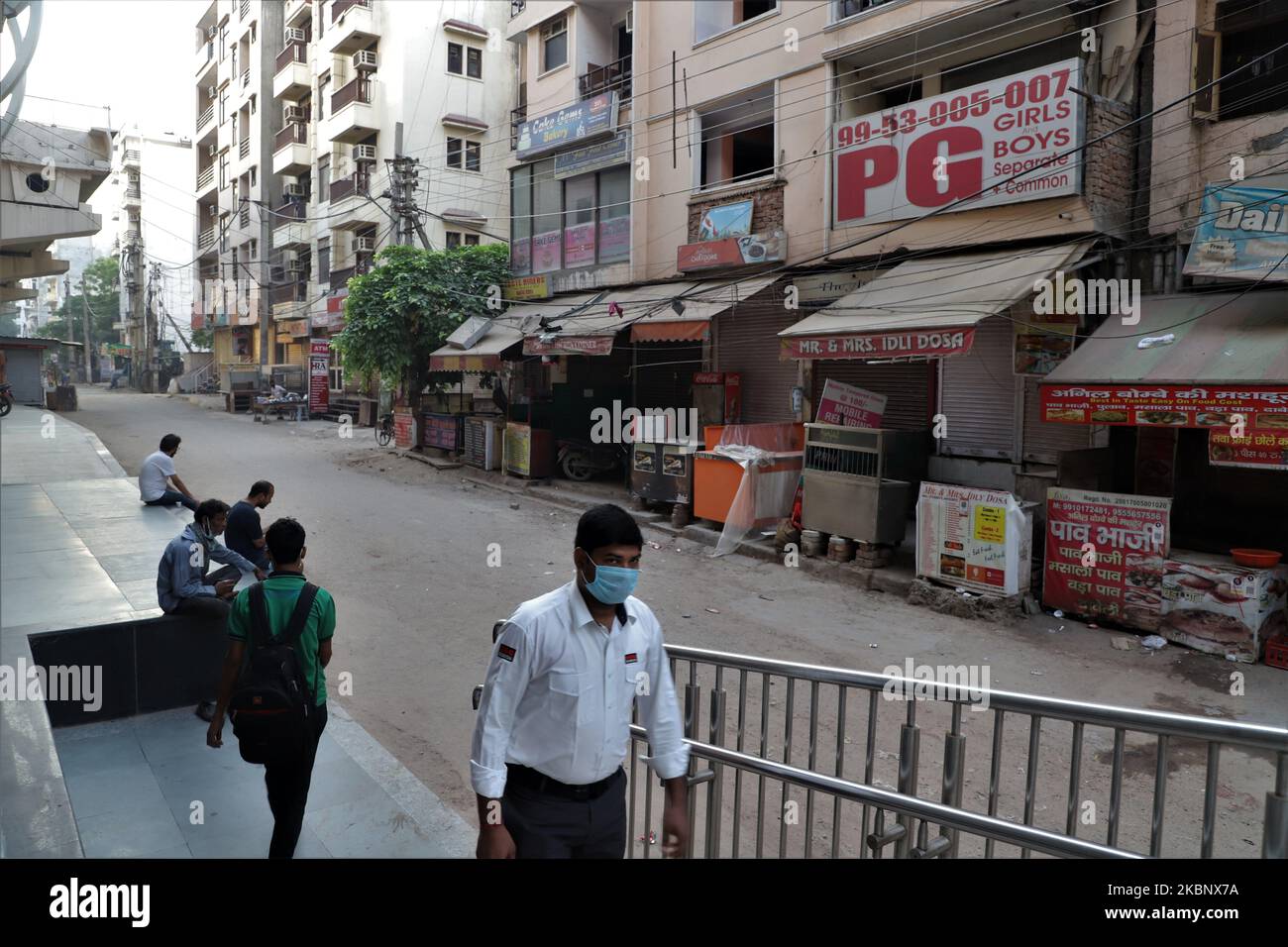 Dlf phase hi-res stock photography and images - Alamy