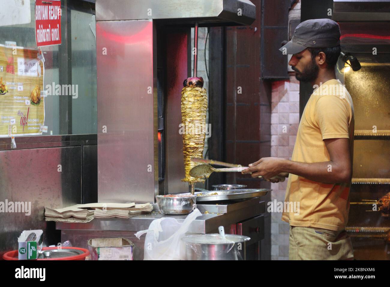 Indian style shawarma hi-res stock photography and images - Alamy