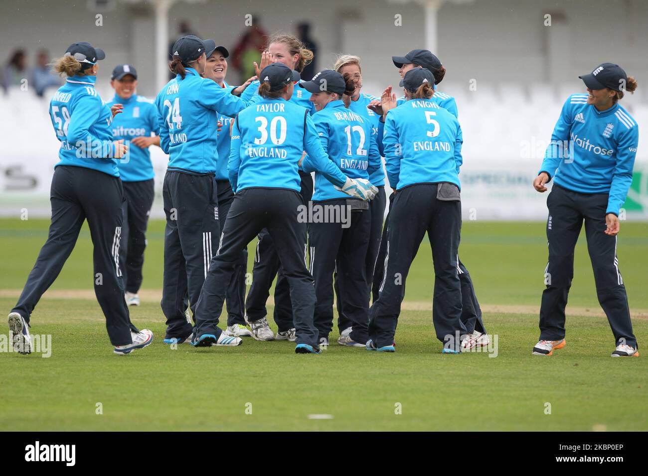 Anya shrubsole cricket hi-res stock photography and images - Alamy