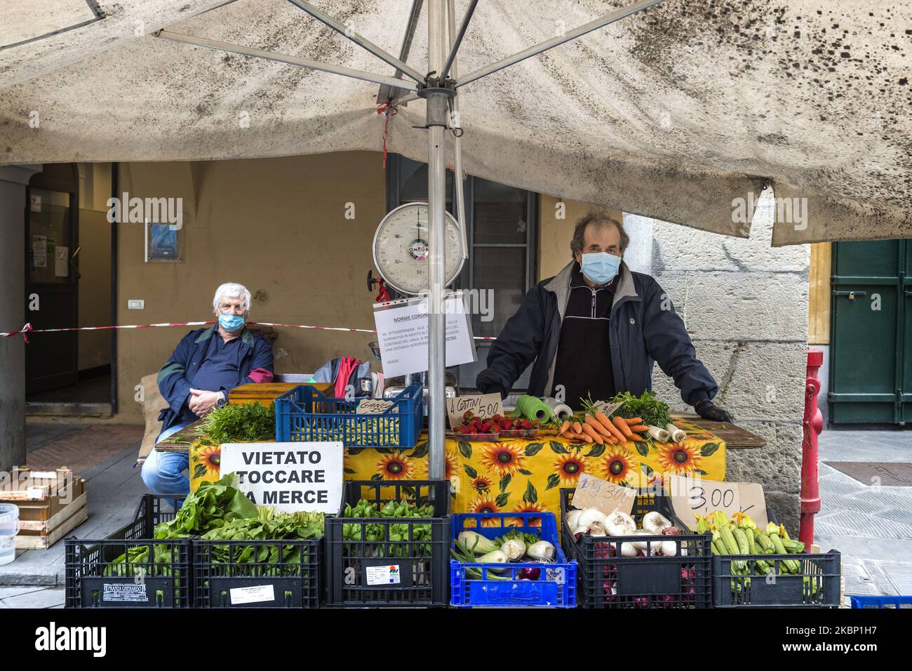 Activities reopened in Santa Margherita Ligure. Clothing stores ...