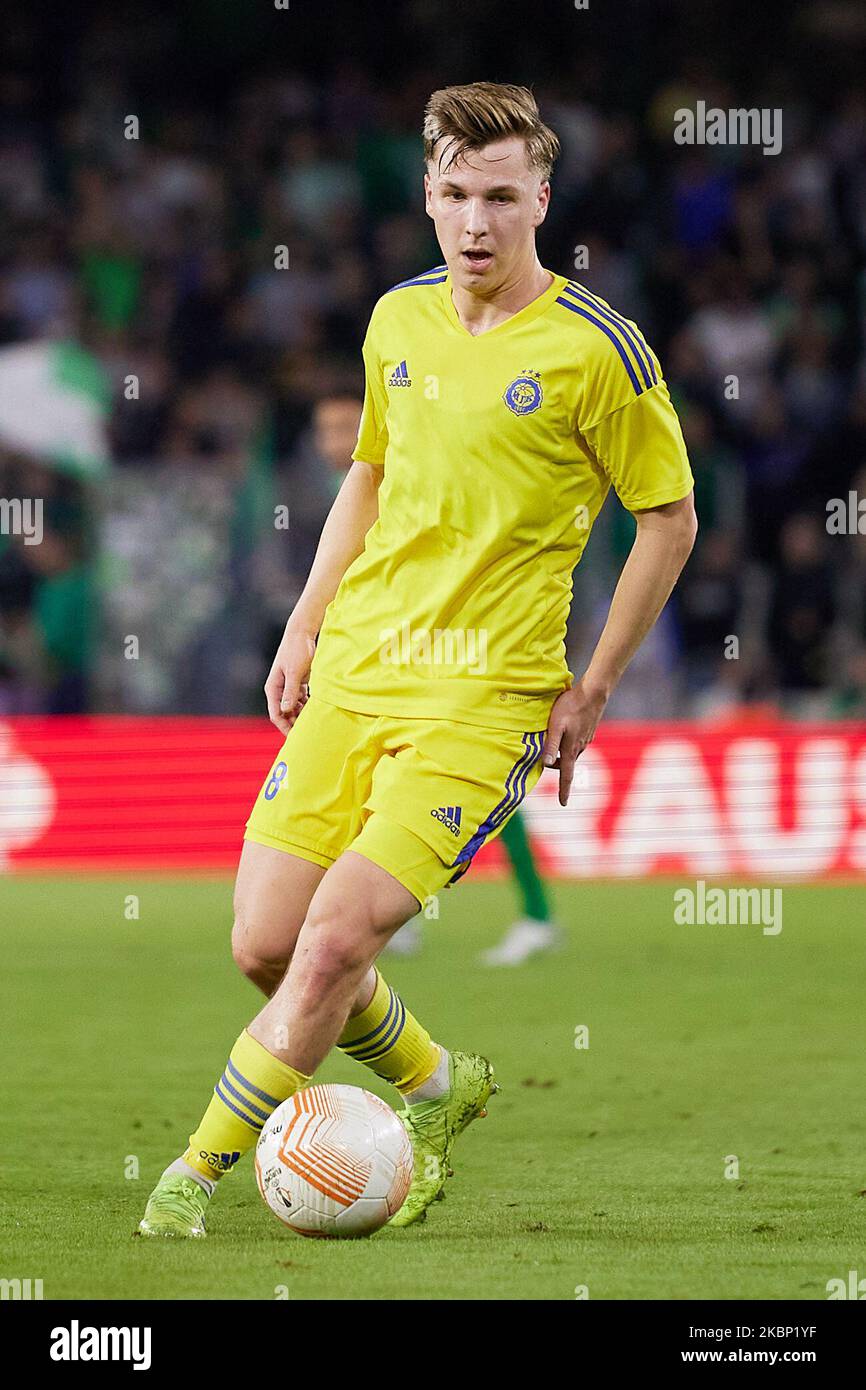 Seville, Spain. 03rd, November 2022. Lucas Lingman (8) of HJK Helsinki ...