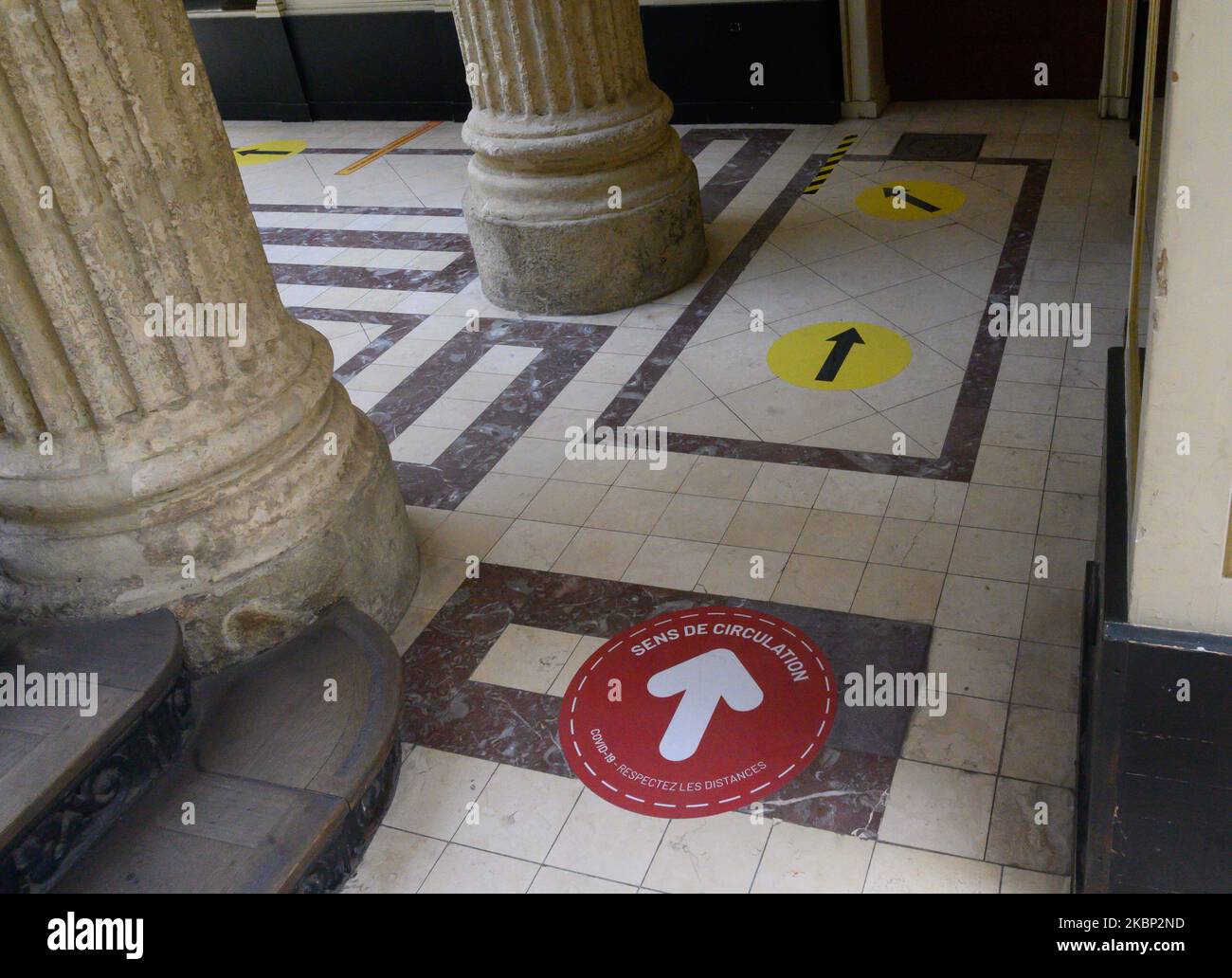 Respect barrier gestures hi-res stock photography and images - Alamy