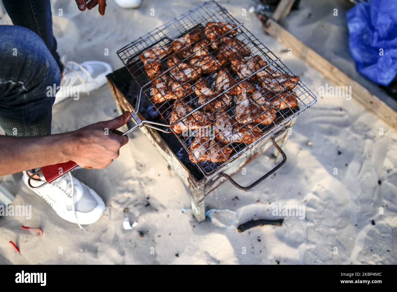 Gaza grill hi-res stock photography and images - Alamy