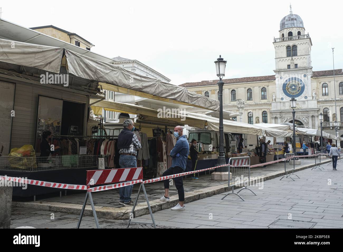 Padua open air market hi-res stock photography and images - Alamy