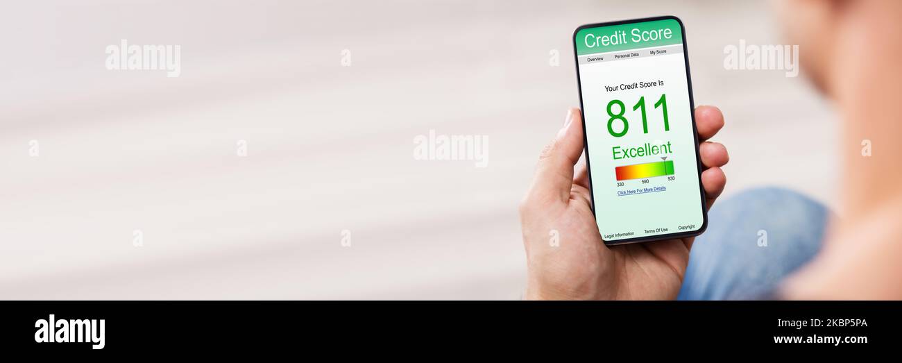 Good Score Credit On Mobile Phone. Debt Report App Stock Photo - Alamy
