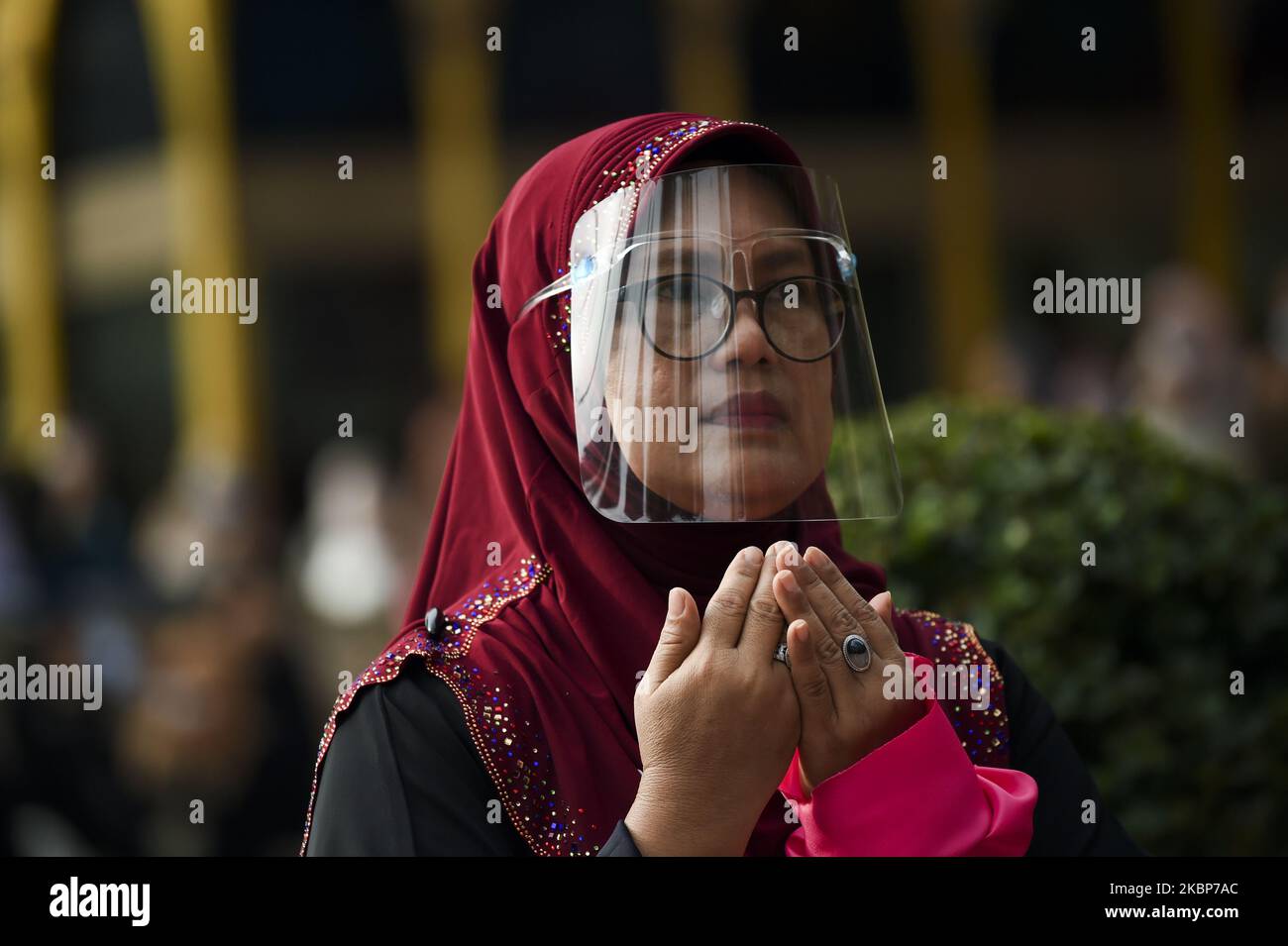Thai islamic center hi-res stock photography and images - Alamy