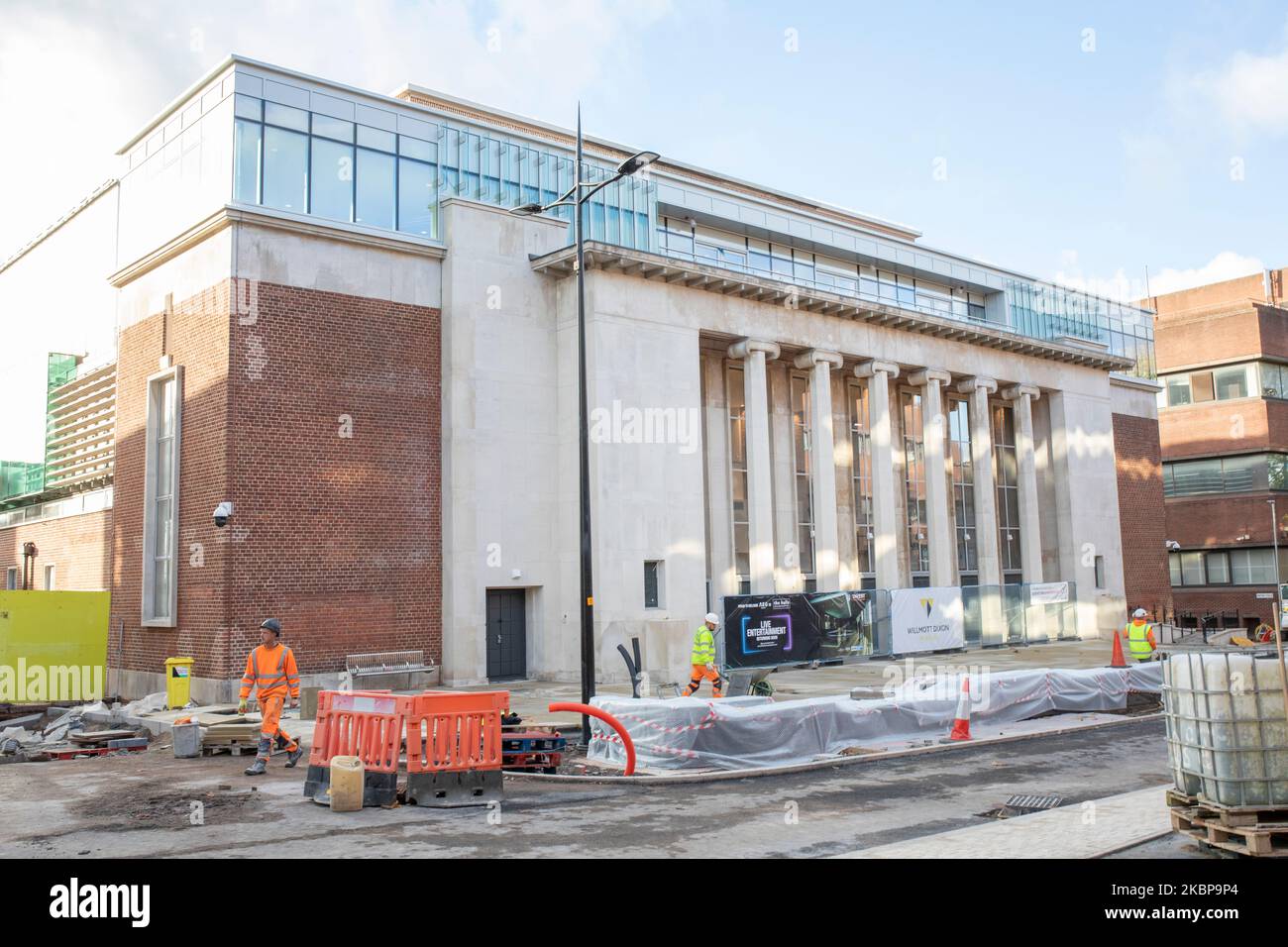 Wulfrun at the halls hi-res stock photography and images - Alamy