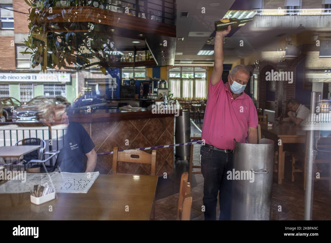 Second waiter walks hi-res stock photography and images - Alamy