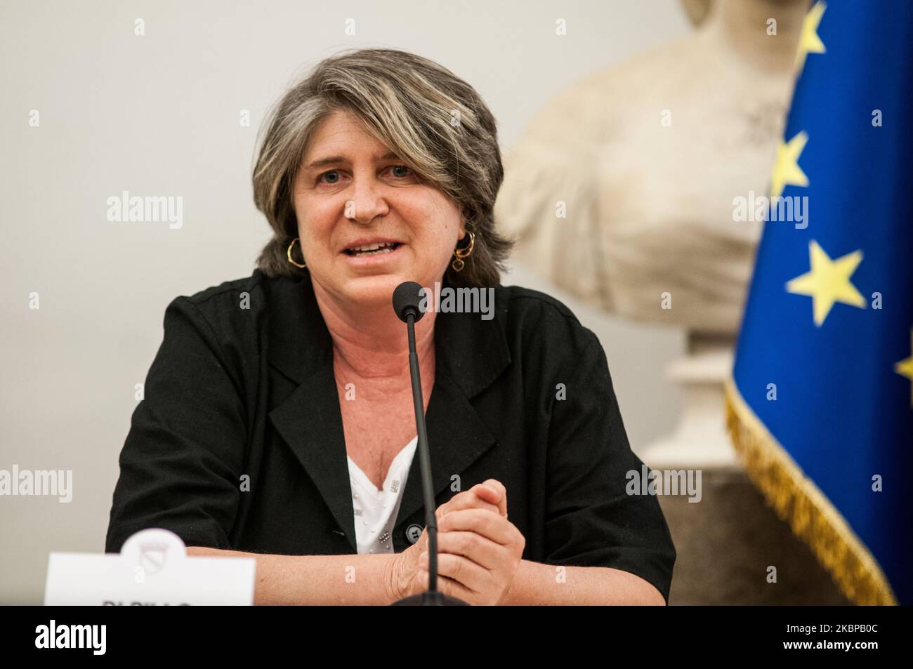 Giuliana Di Pillo, President of City Hall X speaks during presentation ...