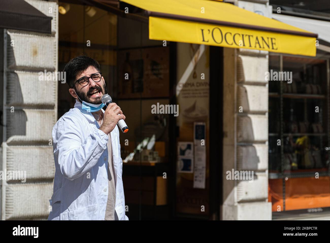 Non specialized hi-res stock photography and images - Alamy