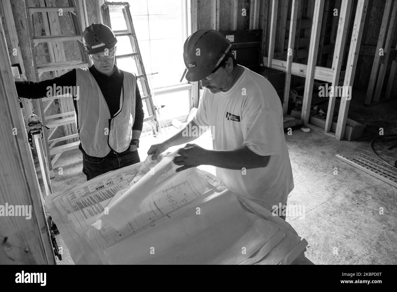 Covid 19 construction site Black and White Stock Photos & Images - Alamy