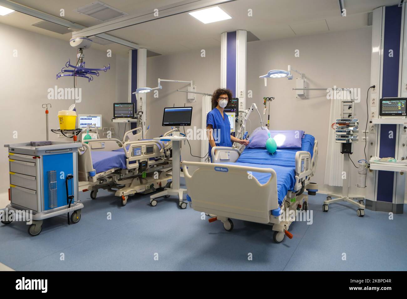 Nurse at the new intensive care unit at Sacco Hospital in Milan, Italy ...