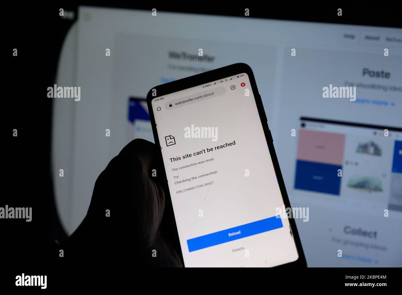 Wetransfer application hi-res stock photography and images - Alamy
