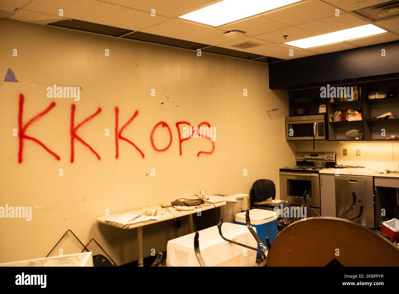 3rd precinct police station hi-res stock photography and images - Alamy