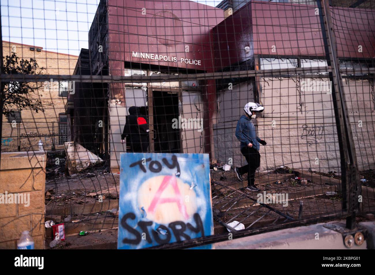 The 3rd Precinct Police Station was abandoned by police and protestors ...