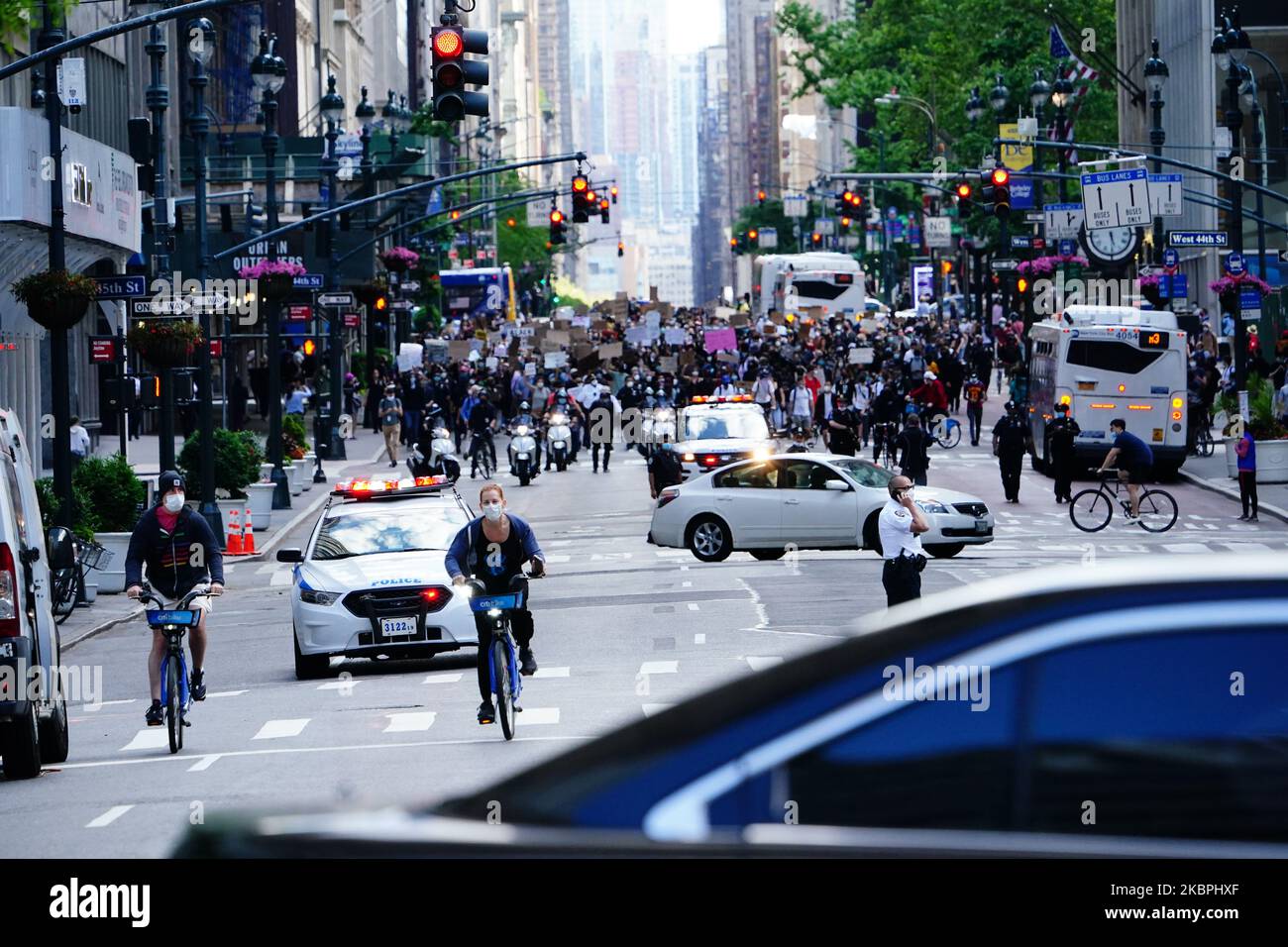 Protestors rally against the death of Minneapolis, Minnesota man George ...