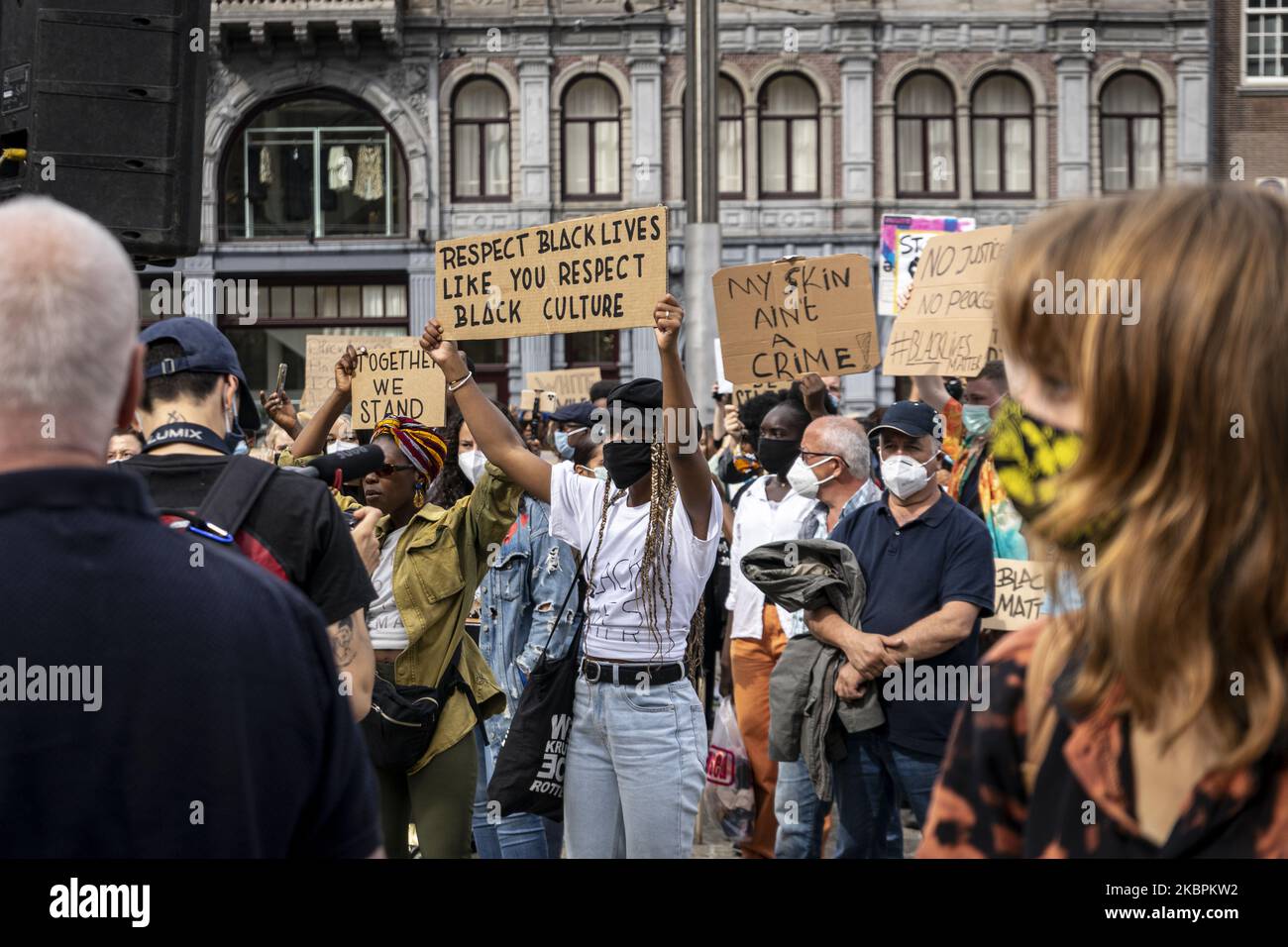 Thousand gatherd at damsquare Amsterdam, Netherlands, on June 1, 2020 ...