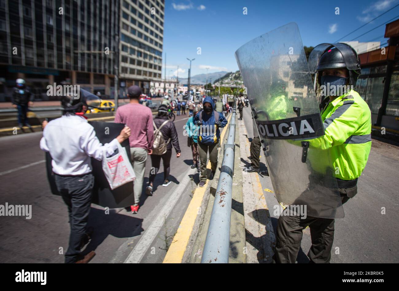 Popular demonstrations in Ecuador by students, unions, teachers ...