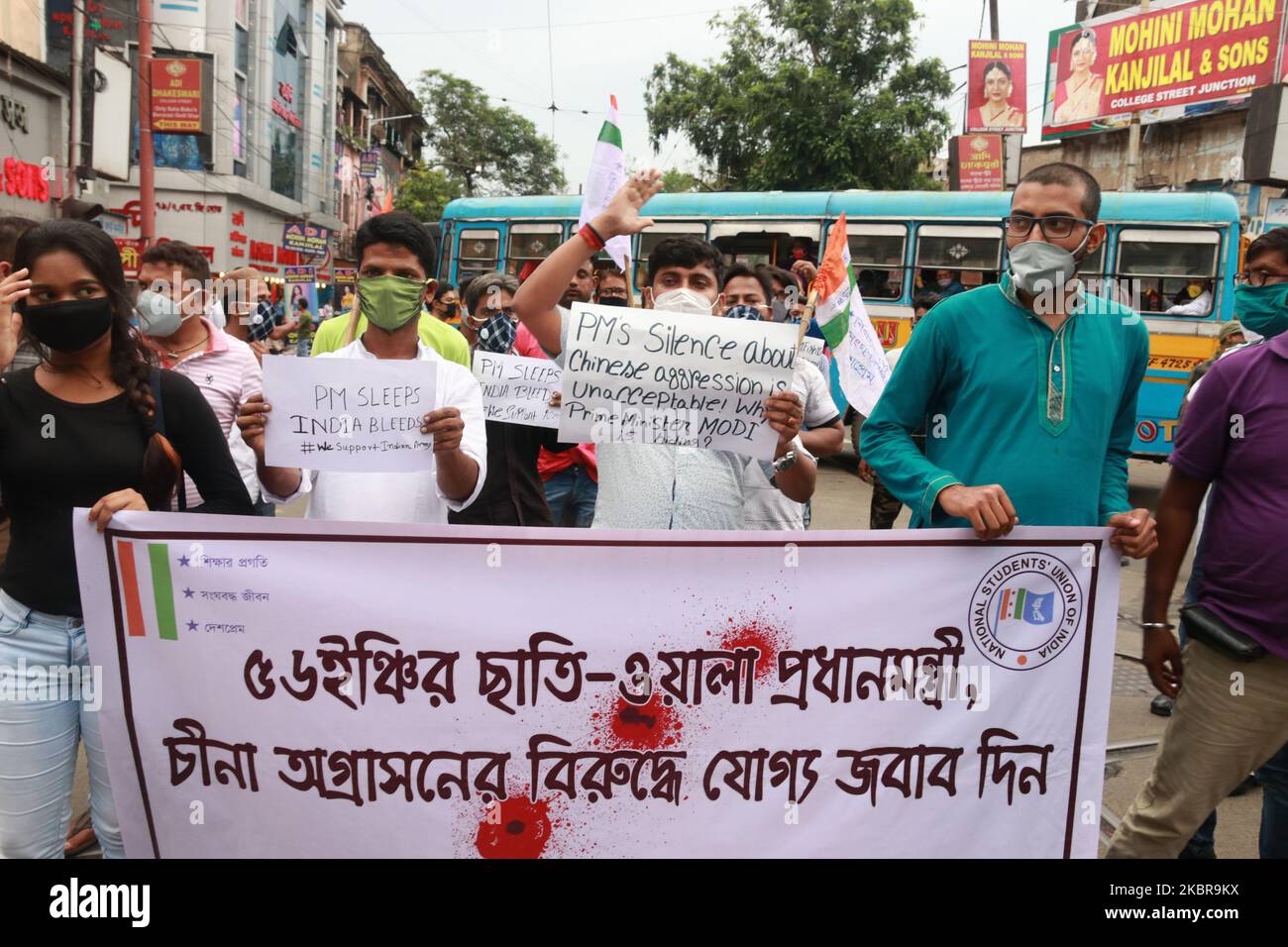 Chinese armys strength hi-res stock photography and images - Alamy