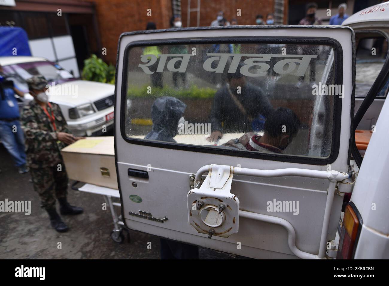 Dubai family airport hi-res stock photography and images - Alamy