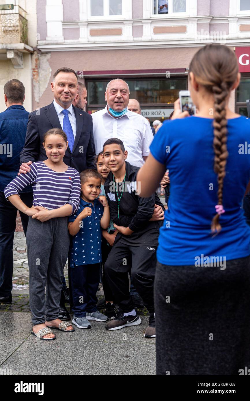 President of Poland, Andrzej Duda is photographed with Roma family in ...