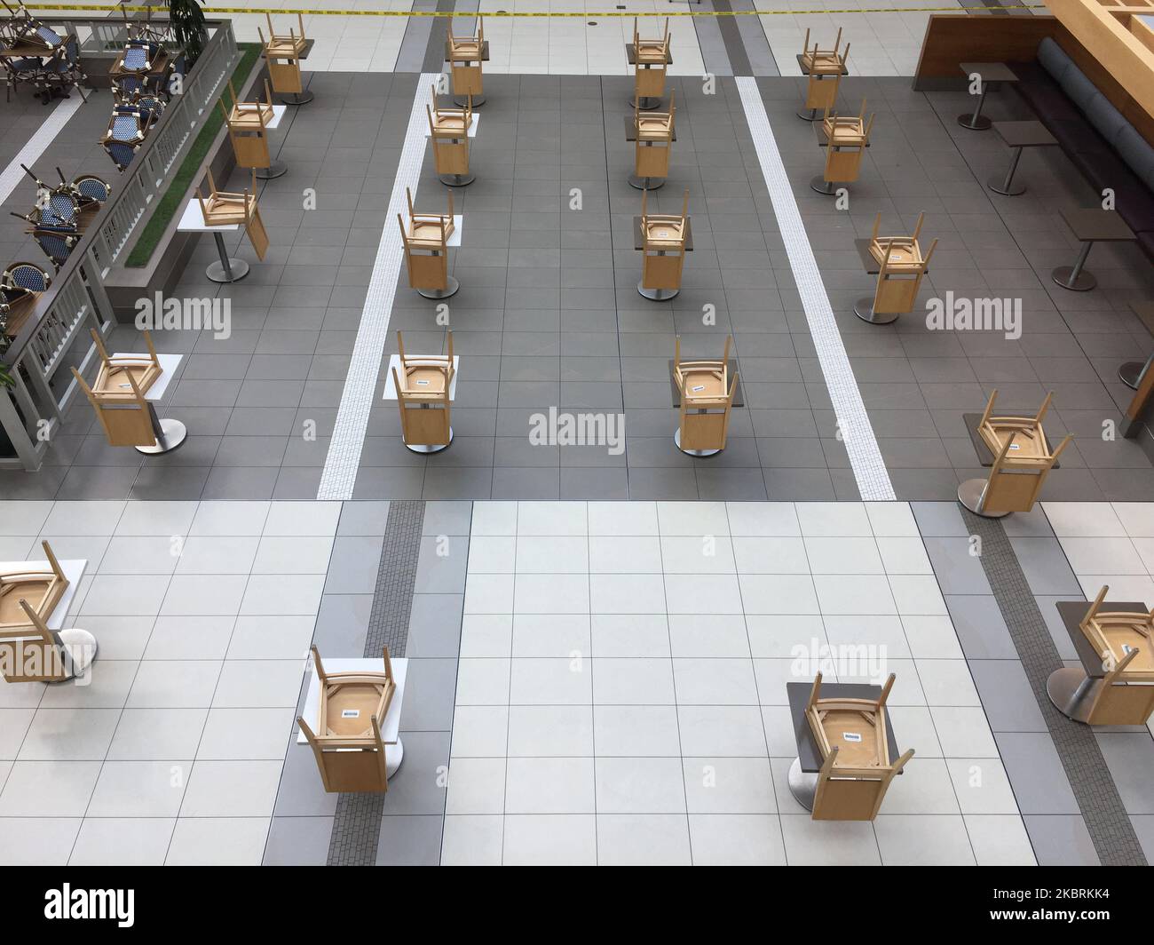 Panic tables hi-res stock photography and images - Alamy