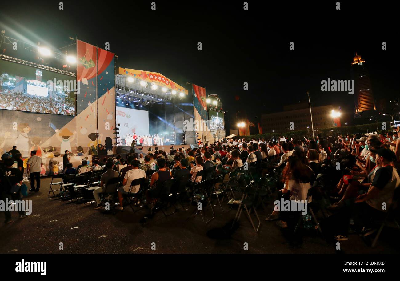 Taiwanese dramas hi-res stock photography and images - Alamy