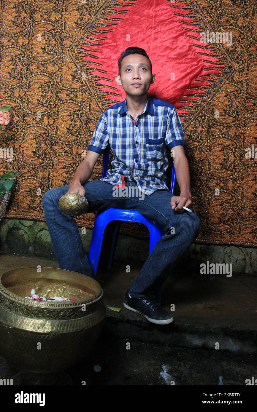 Javanese ceremony hi-res stock photography and images - Alamy