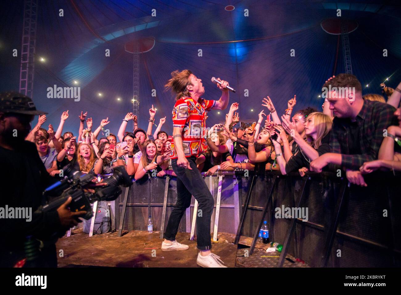 Lead vocalist matt shultz hi-res stock photography and images - Alamy