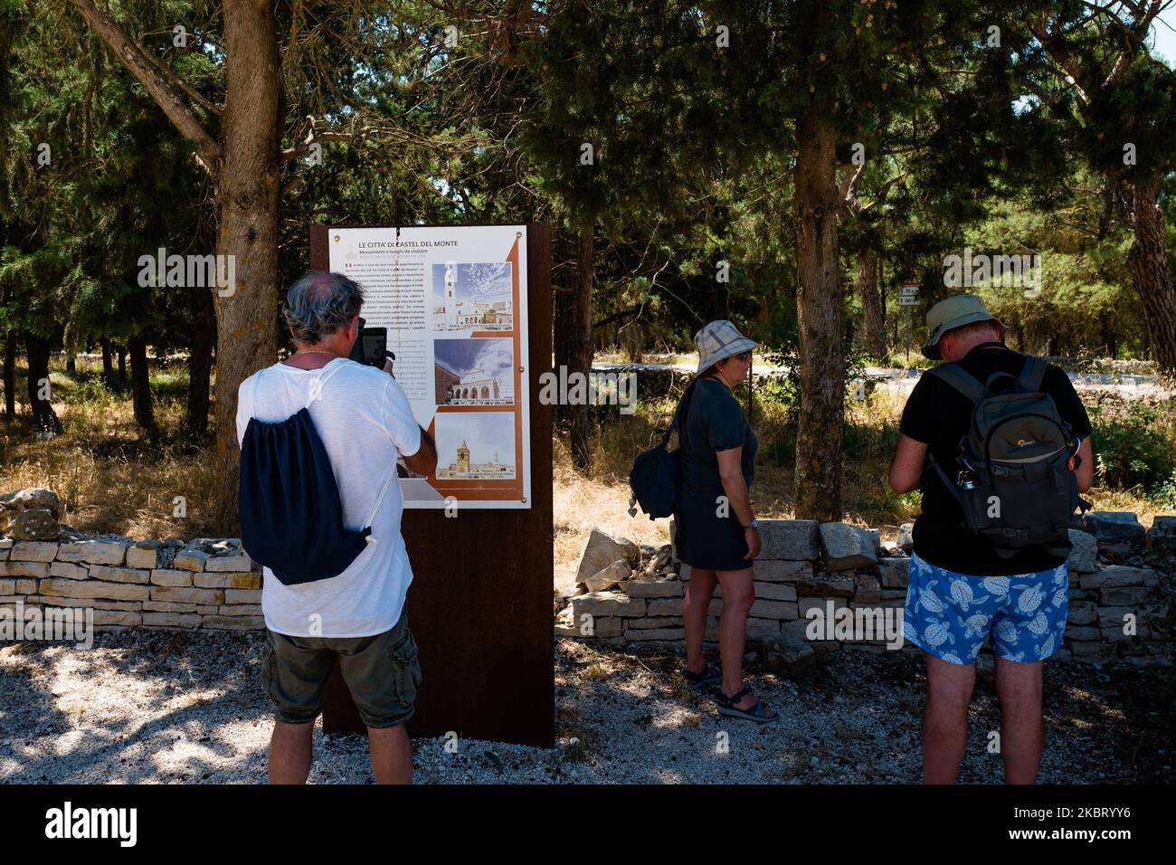 Staggered shifts hi-res stock photography and images - Alamy