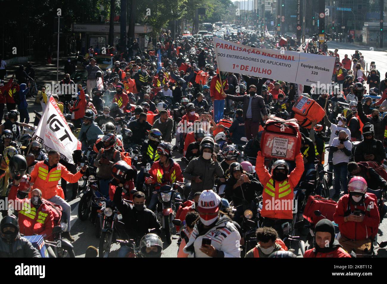 Cyclists block paulista avenue hi-res stock photography and images - Alamy