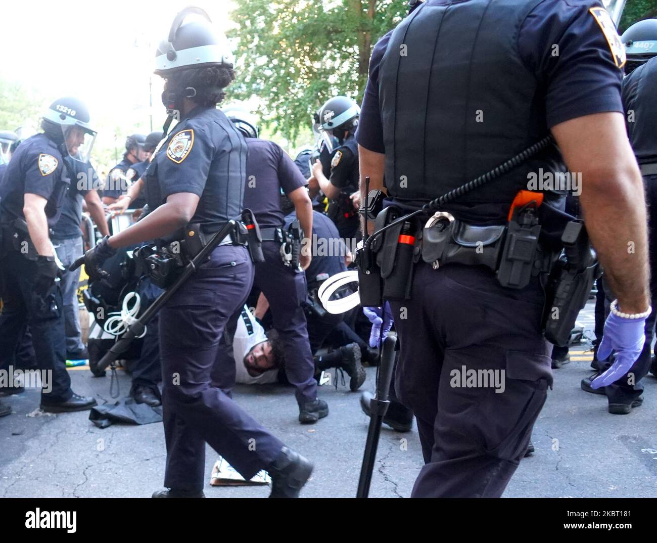 Protestors and police officers clash for the second morning in a row on ...