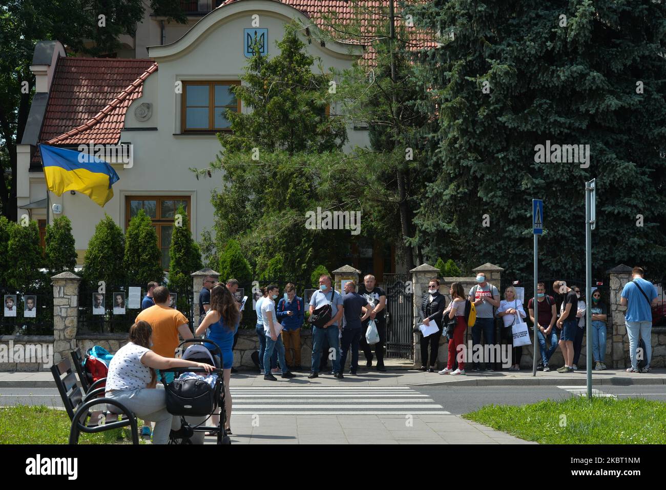 Ukrainian consulat hi-res stock photography and images - Alamy