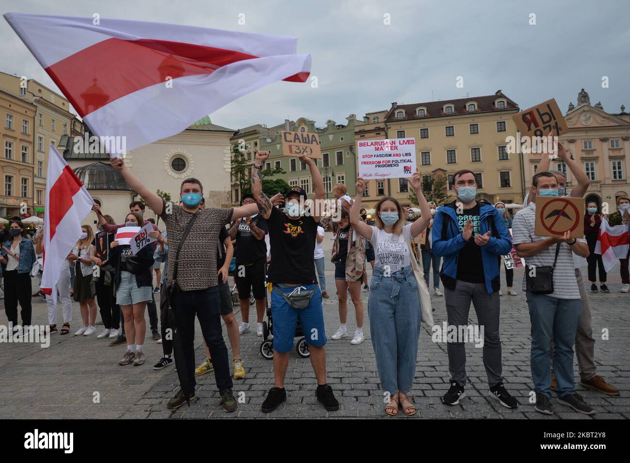 Members of the local Belarusian diaspora, activists and their ...