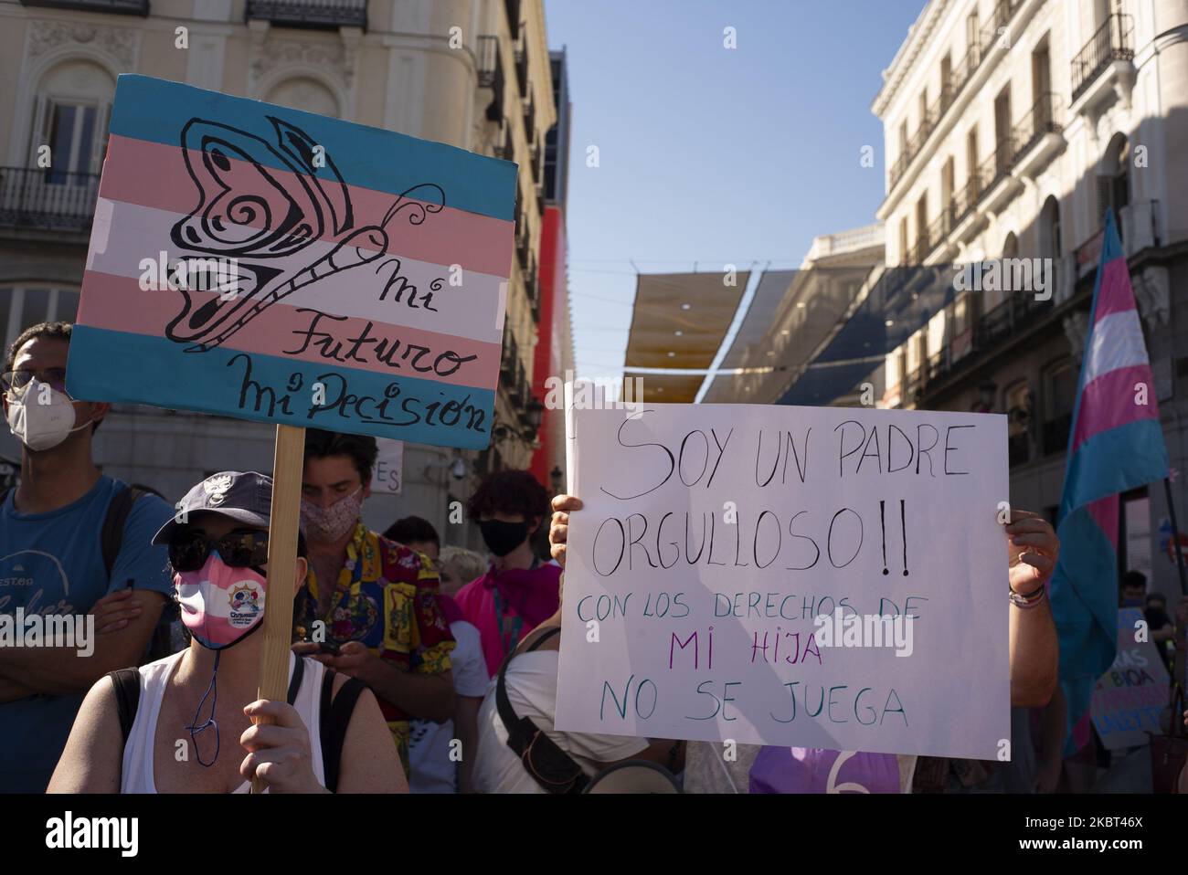 Wave trans flags hi-res stock photography and images - Alamy