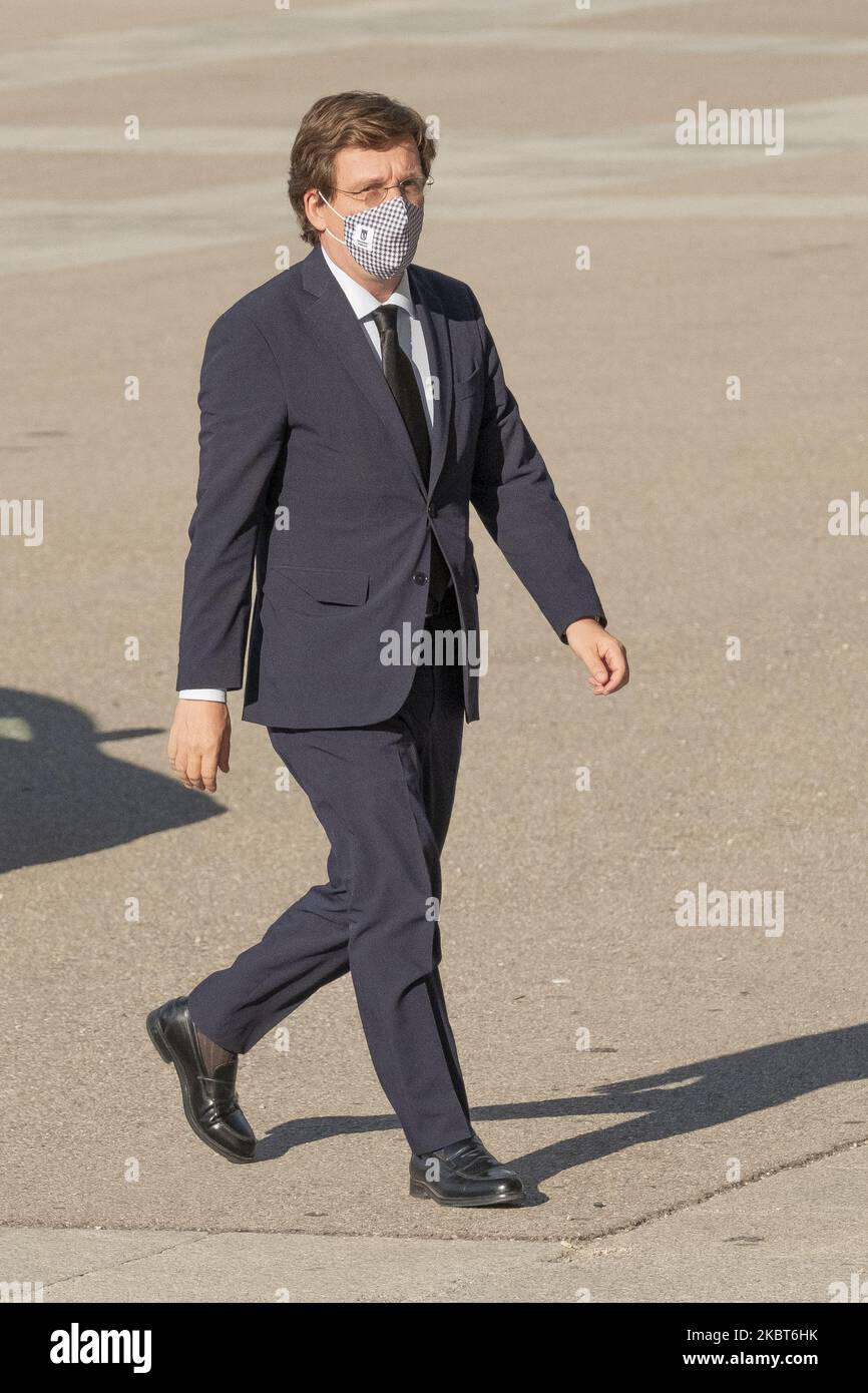 Mayor jose luis martinez almeida hi-res stock photography and images ...