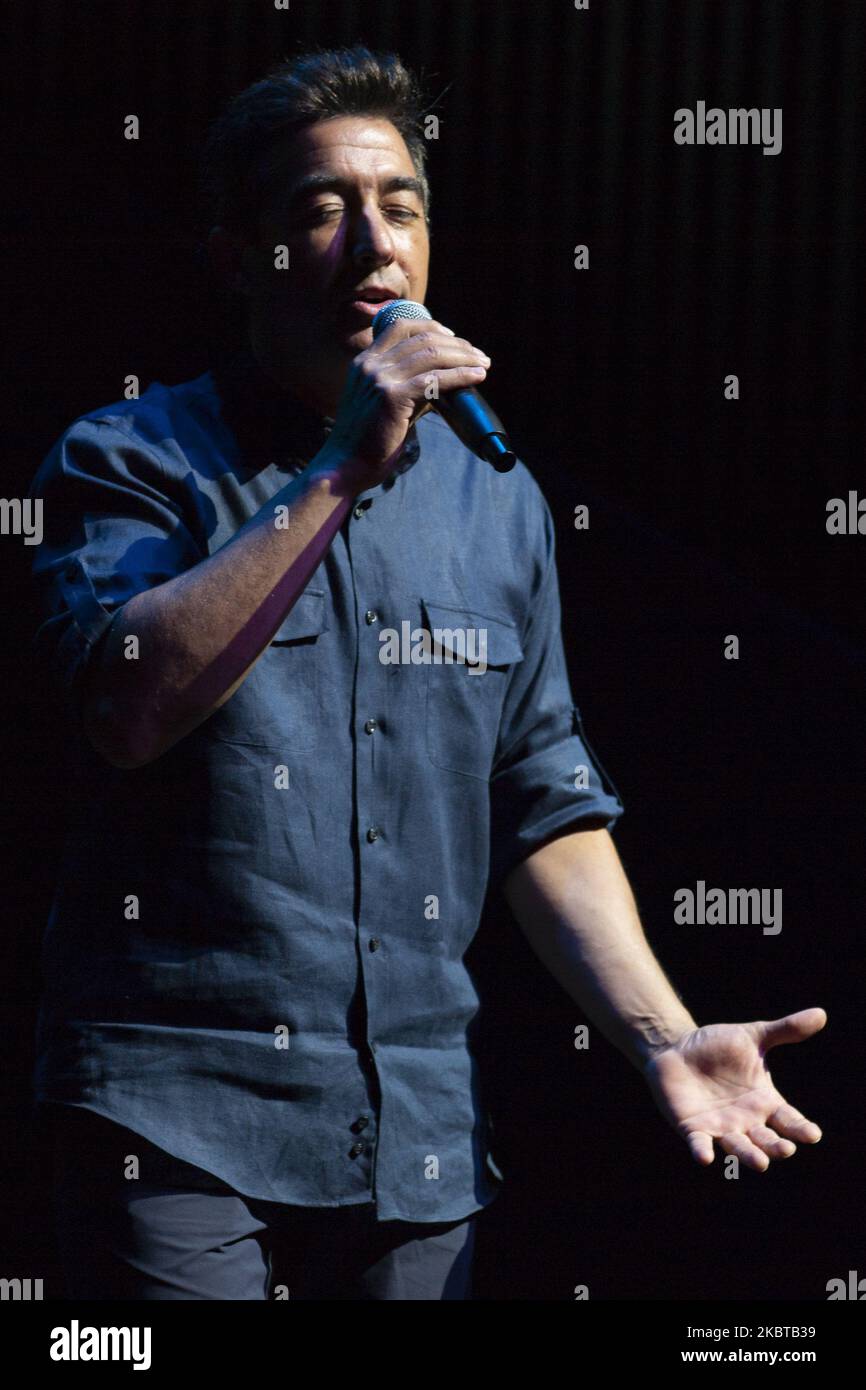 Singer juan valderrama hi-res stock photography and images - Alamy