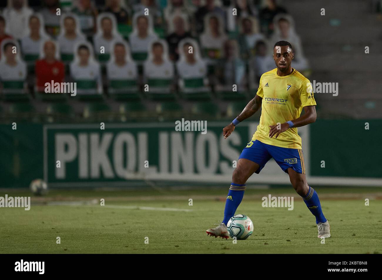 Carlos akapo of cadiz cf hi-res stock photography and images - Alamy