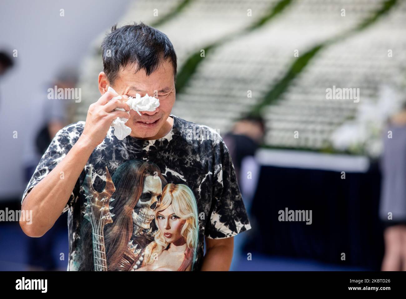 People Mourn For Deceased Mayor Of Seoul Park Won Soon At A Memorial