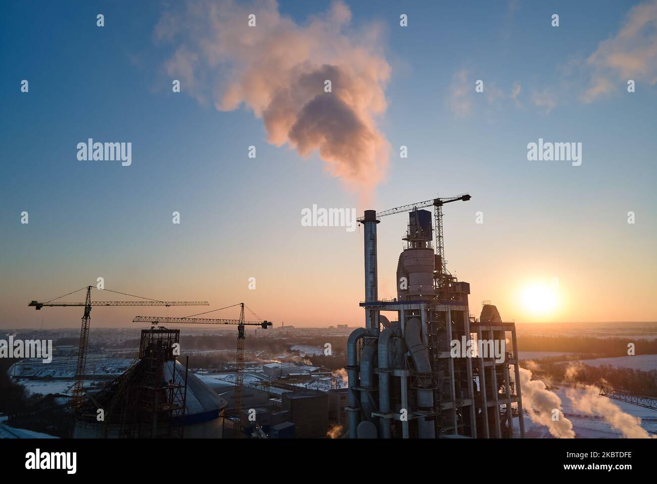 Sunset manufacturing hi-res stock photography and images - Alamy